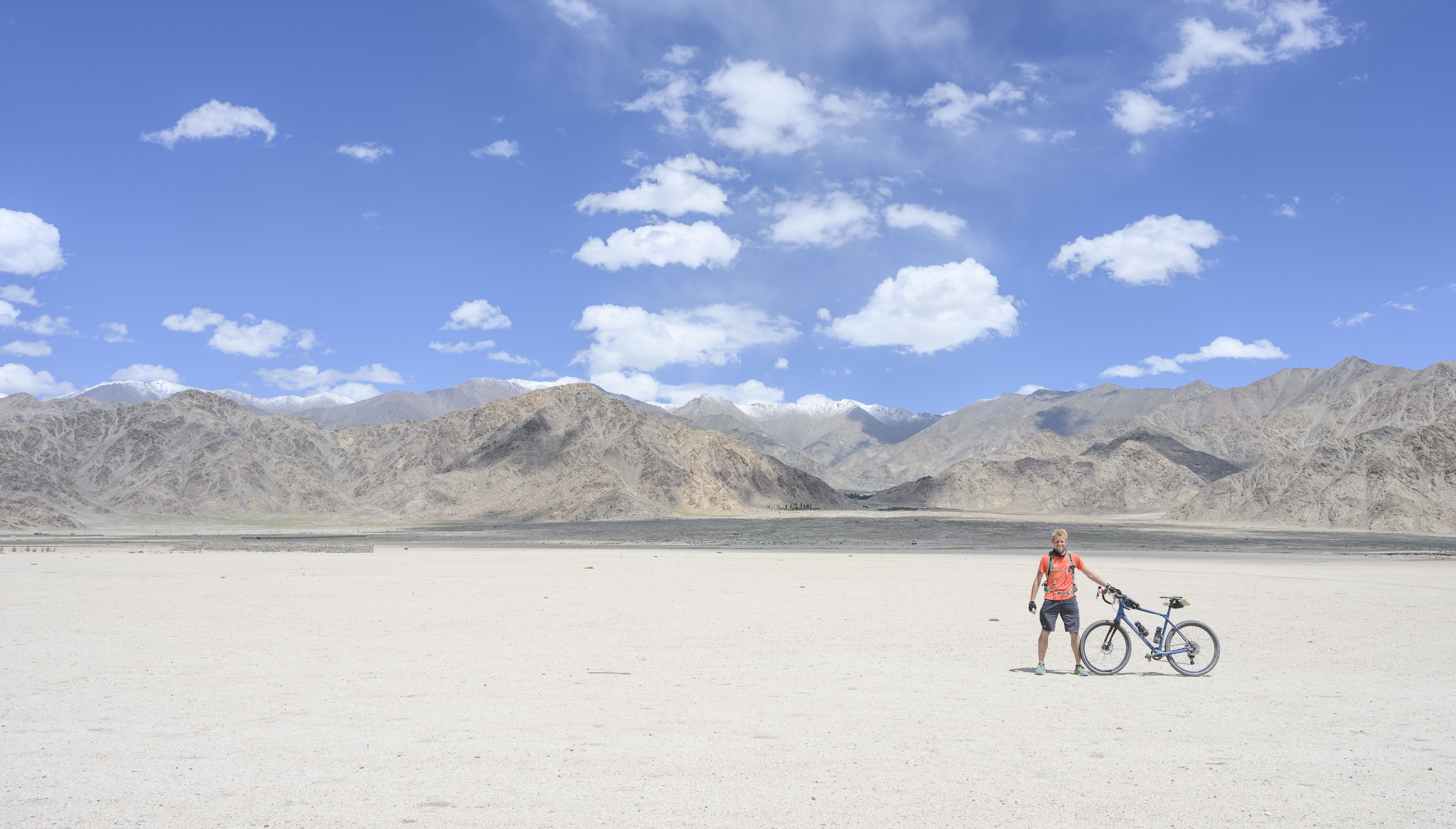 Ride the World's Highest Road (Bicycle) - Best Life Adventures